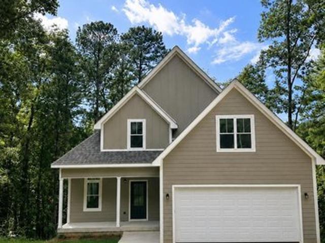 3606 Briarwood Ln, Guntersville, AL 35976