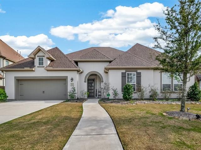 3606 Canyon Dr, Rosharon, TX 77583