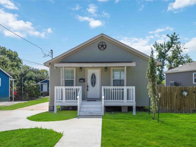 3606 Chickering St, Houston, TX 77026 | MLS #81027