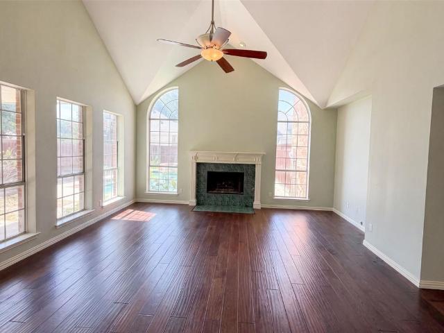 3606 Fairlands Drive
