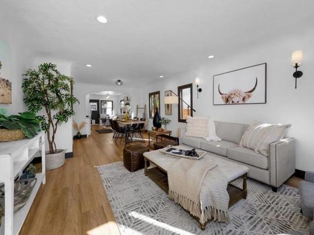 3606 Falcon Ave, Long Beach, CA 90807