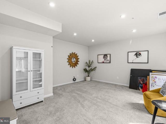 3606 Goswell Aly