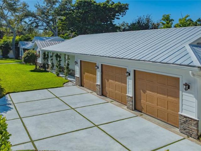 3606 Palonia Ct, Sarasota, FL 34239 | MLS #A4677 | Compass