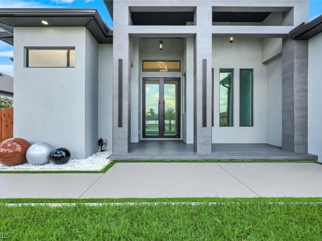 3606 SW 3rd St, Cape Coral, FL