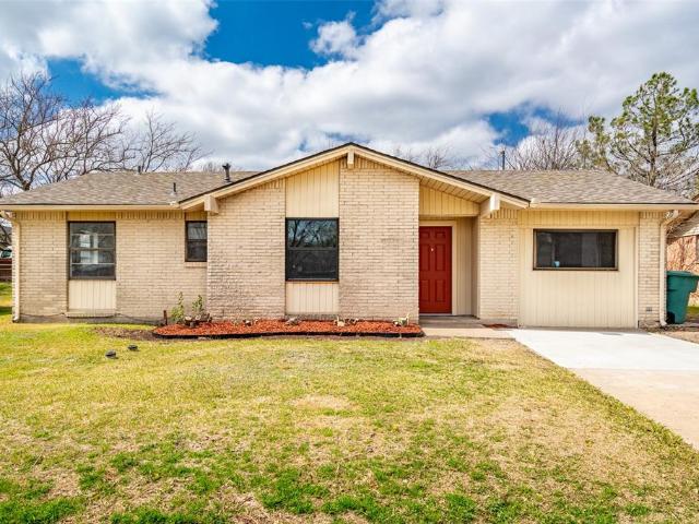 3606 S Dakota Dr, Sherman, TX 75090 | MLS #21177