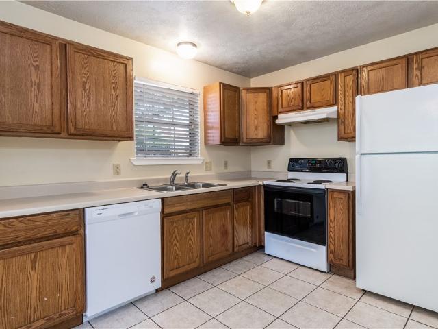 3607 Mohawk Street