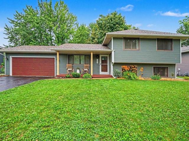 3607 nd St W, Rosemount, MN 55068