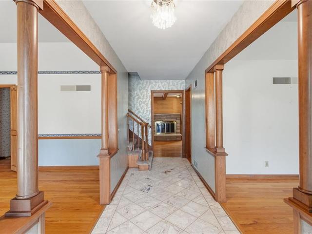 3607 NE 62nd Terrace