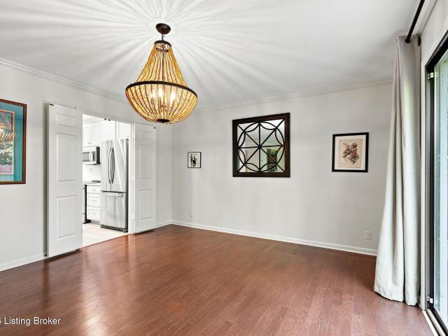 3607 Brownsboro Rd 16