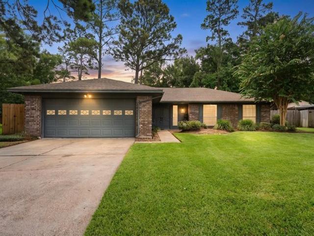 3607 Camelot St, Baytown, TX 77521