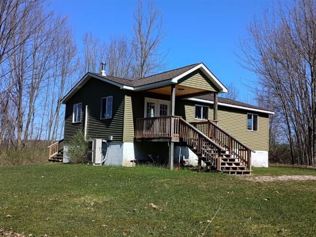 3607 E Hansen Road