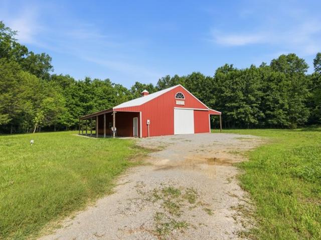 3607 Tom Littlejohn Rd, Columbia, TN 38401