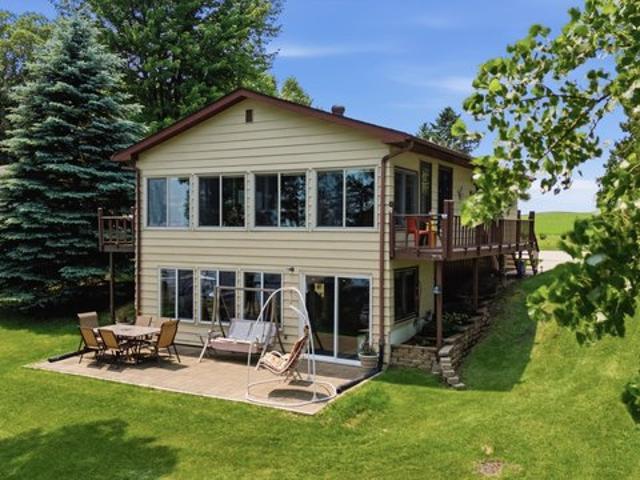 36086 N Silver Lake Rd, Battle Lake, MN 56515
