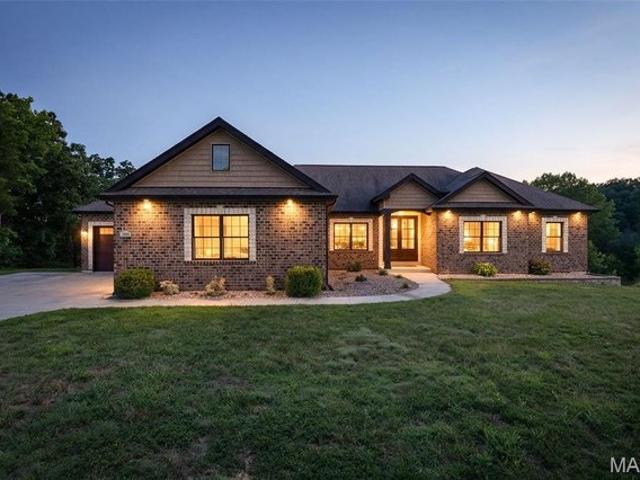 3608 Mountain View Trl, Imperial, MO 63052