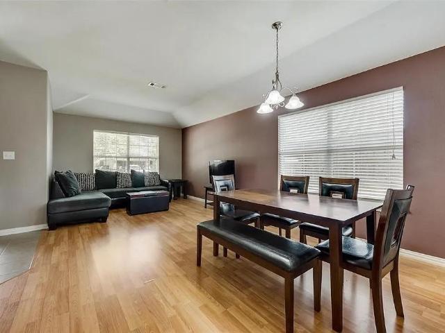 3608 Cottonwood Road