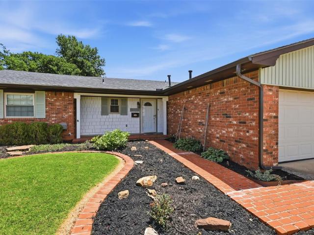 3608 Glenmanor Circle