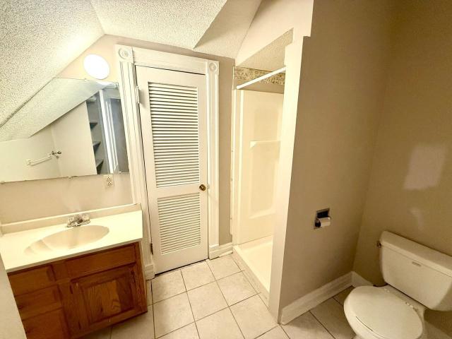 3608 Jackson Street 1 Bedroom Apartment for Rent at 3608 Jackson St, Omaha, NE 68105