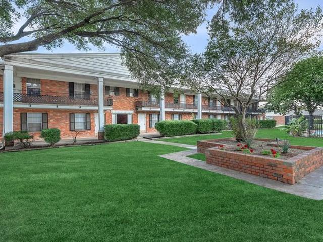 3608 S 31st St, Temple, TX 76502