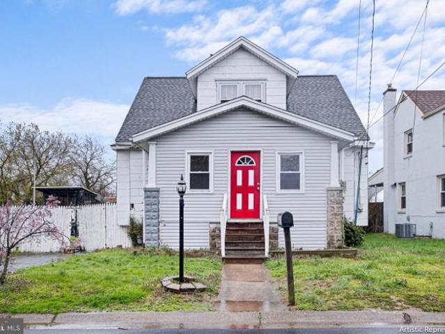 3609 N Spruce St, Wilmington, DE 19802
