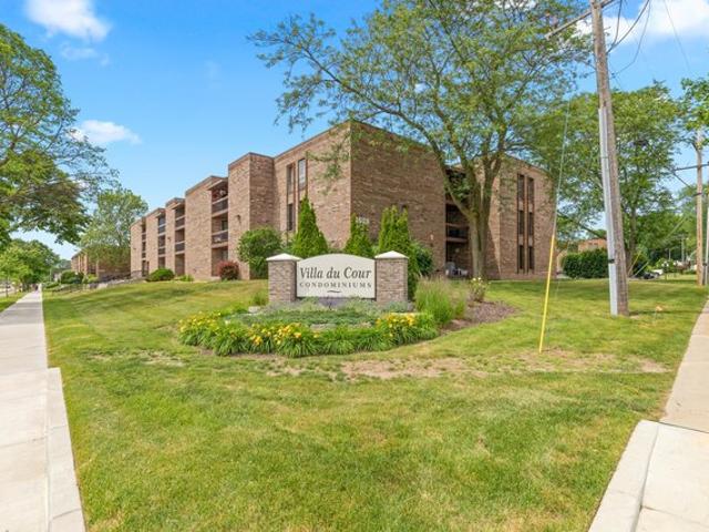 3609 N Tucker Pl Apt 205, Milwaukee, WI 53222