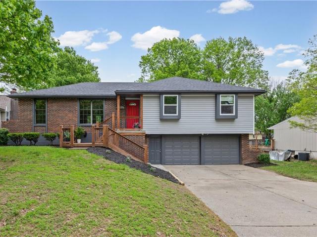 3609 NE Chapel Drive