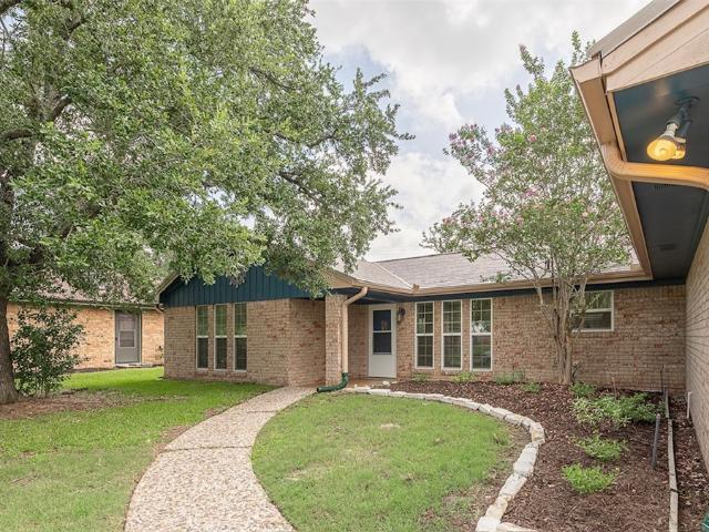 3609 Oak Ridge Drive