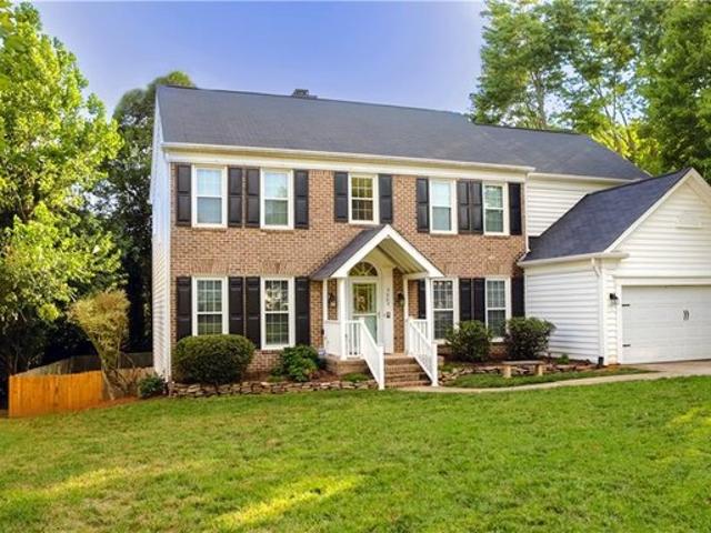 3609 Blairwood St, High Point, NC 27265
