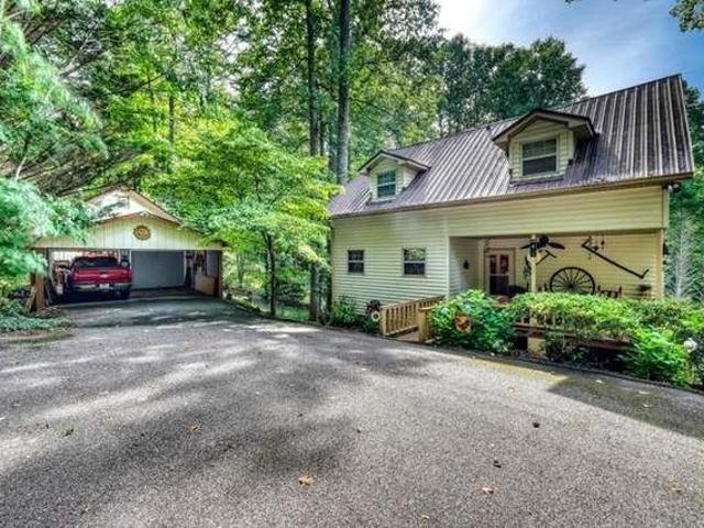 3609 Fodder Creek Rd, Hiawassee, GA 30546
