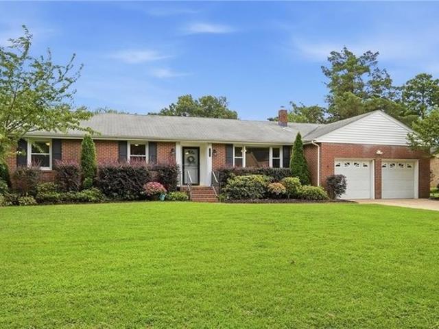 3609 Hermitage Dr, Portsmouth, VA 23703
