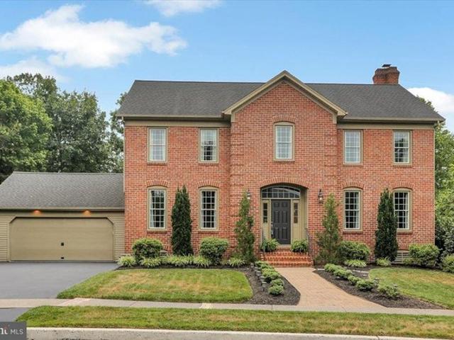 3609 Horsham Dr, Mechanicsburg, PA 17050