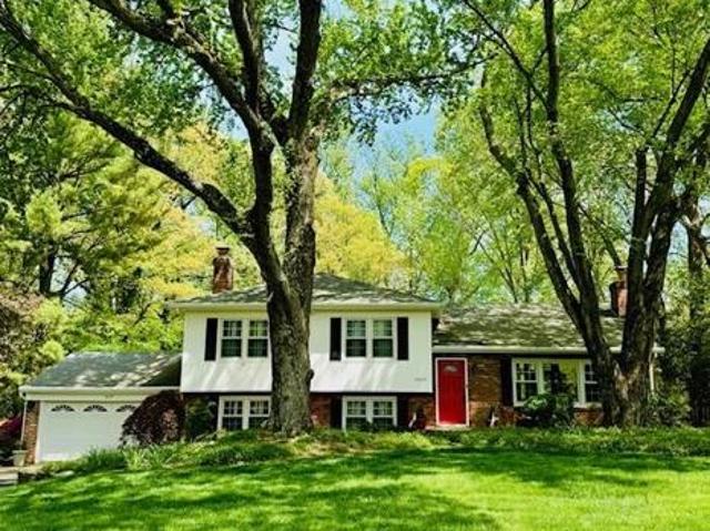 3609 Kirkwood Dr, Fairfax, VA 22031