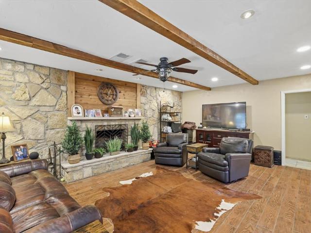 3609 Wayne Ct, Bedford, TX 76021 | MLS #21210