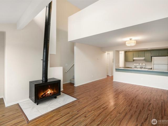 3609 14th Avenue W # 208