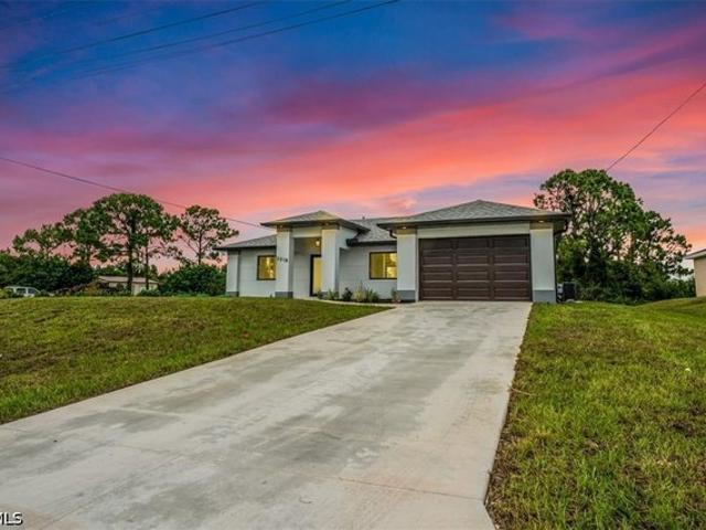 3609 22nd St SW, Lehigh Acres, FL 33976