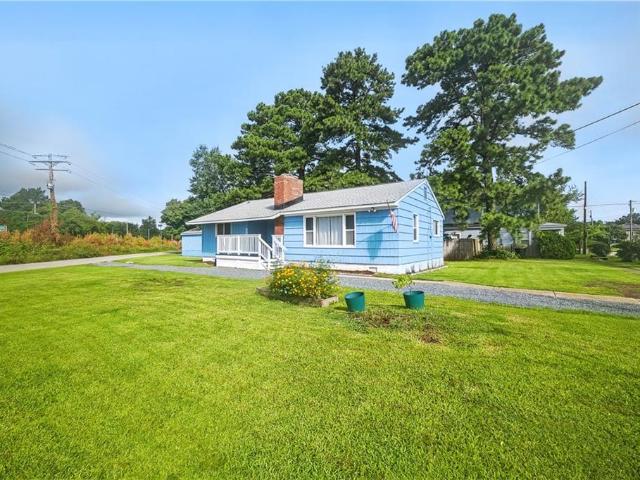 3600 Mariner AVE