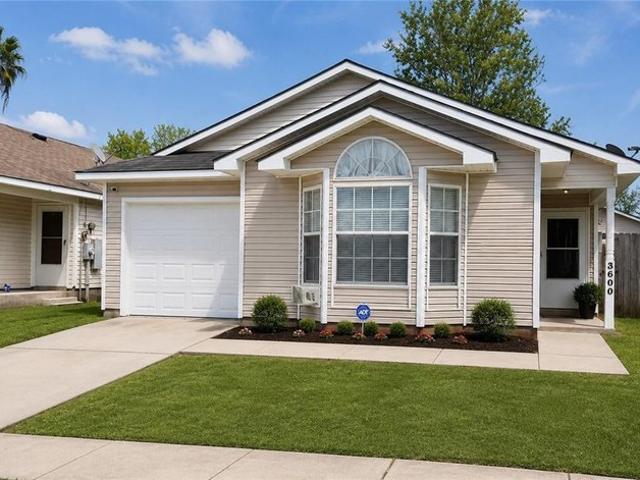 3600 Meadow Park Ln, New Orleans, LA 70131