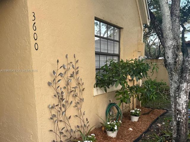 3600 NW 83rd Ln, Sunrise, FL 33351 | MLS #A11968