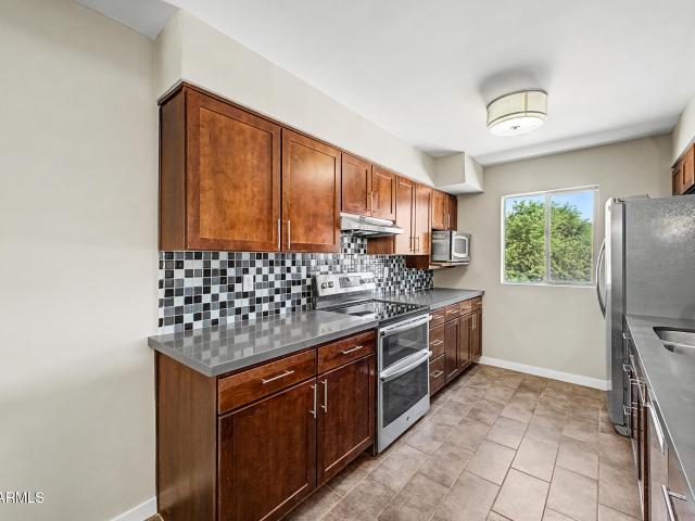 3600 N 5TH Avenue # 307
