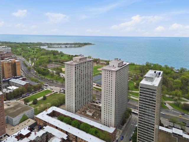 3600 N Lake Shore Drive # 709