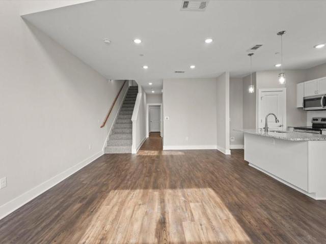 3600 Aaron Place