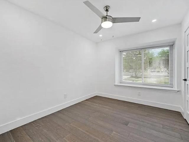 3600 Alexandria Dr