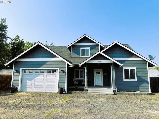 3600 Chevron Dr, Hood River, OR 97031