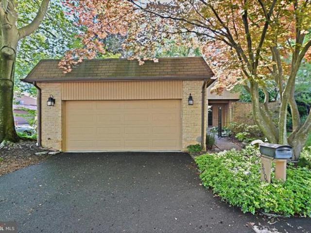 3600 Devilwood Ct, Fairfax, VA 22030
