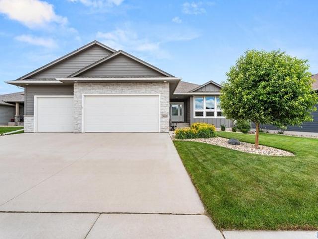 3600 E High Plains Cir, Sioux Falls, SD 57108