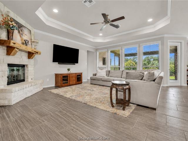 3600 Haskell Hollow Loop