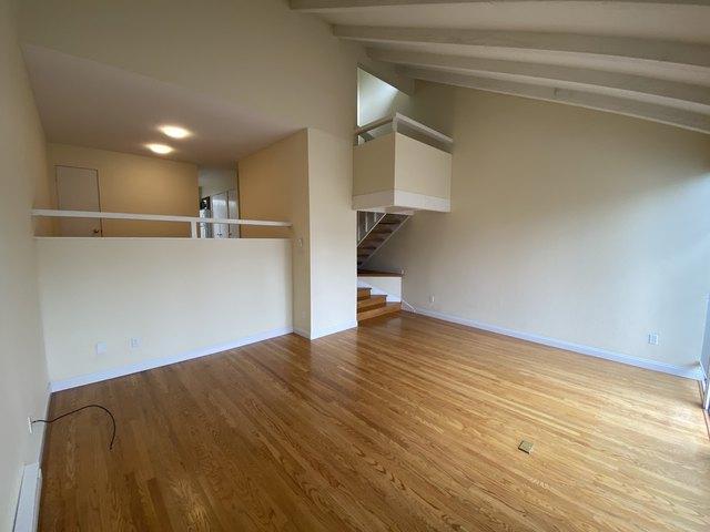 3600 High Meadow Dr Apt 27, Carmel, CA 93923