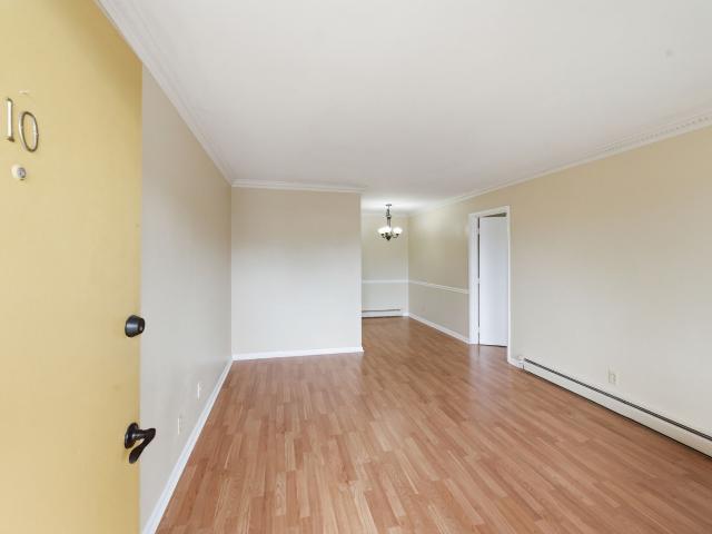 3600 Hillsboro Pike # C10