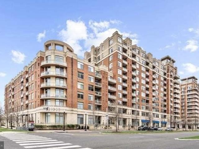 3600 S Glebe Rd Unit 516W, Arlington, VA 22202