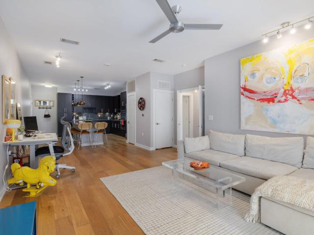 3600 S Lamar Blvd # 116
