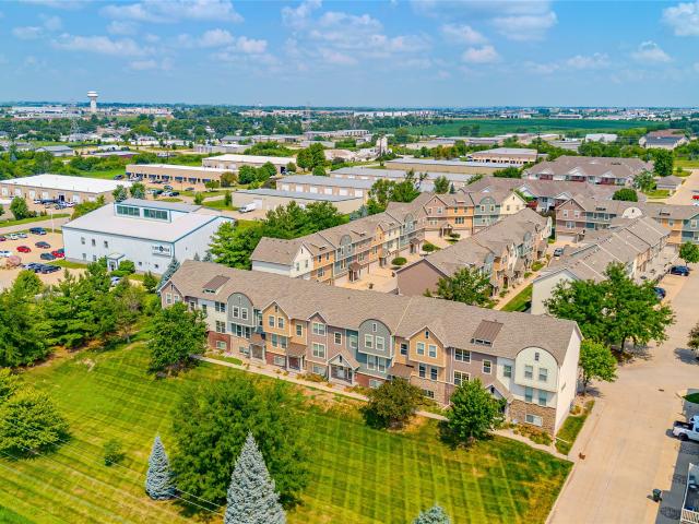 3600 SE Glenstone Drive 808